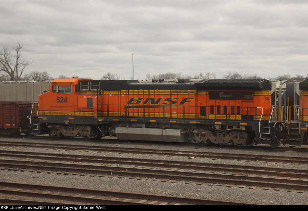 BNSF 524